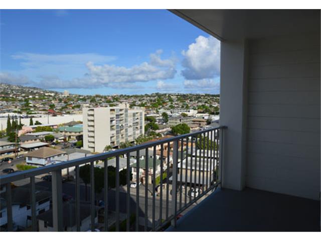 Summer Villa 737 Olokele Avenue Unit 1004 Honolulu HI 96816 sold on 03-10-2015