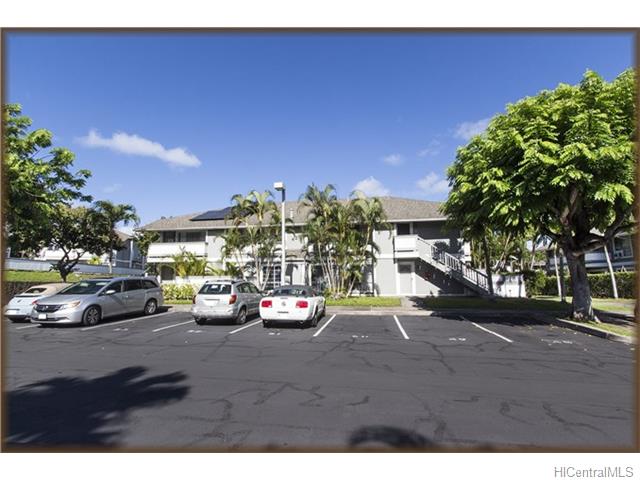 Crosspointe 429 Mananai Place Unit 39U Honolulu HI 96818 sold on 05-26-2020