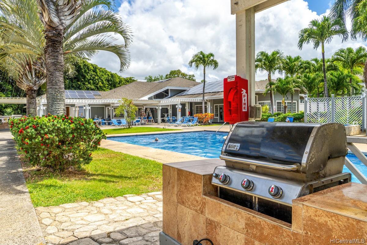 Crosspointe 311 Mananai Place Unit 45U Honolulu HI 96818 sold on 09-23-2020