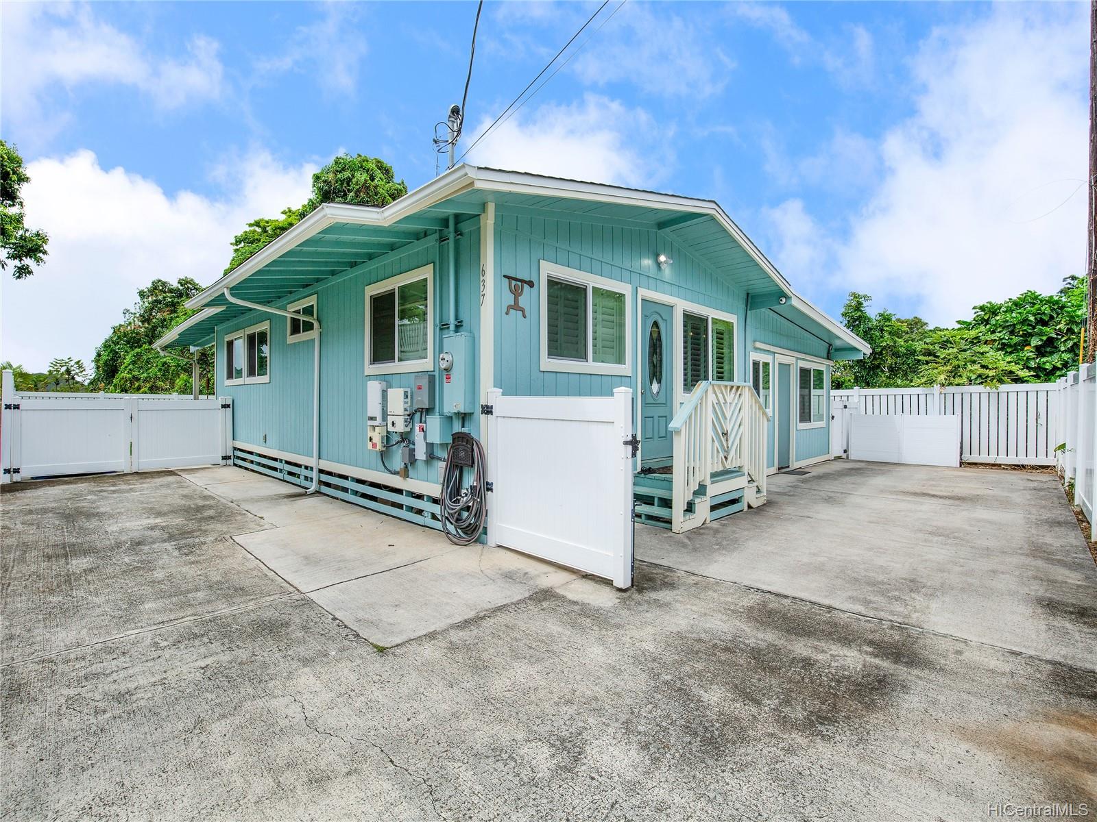 637 Manu Oo Street Unit A Kailua HI 96734 sold on 08-02-2021