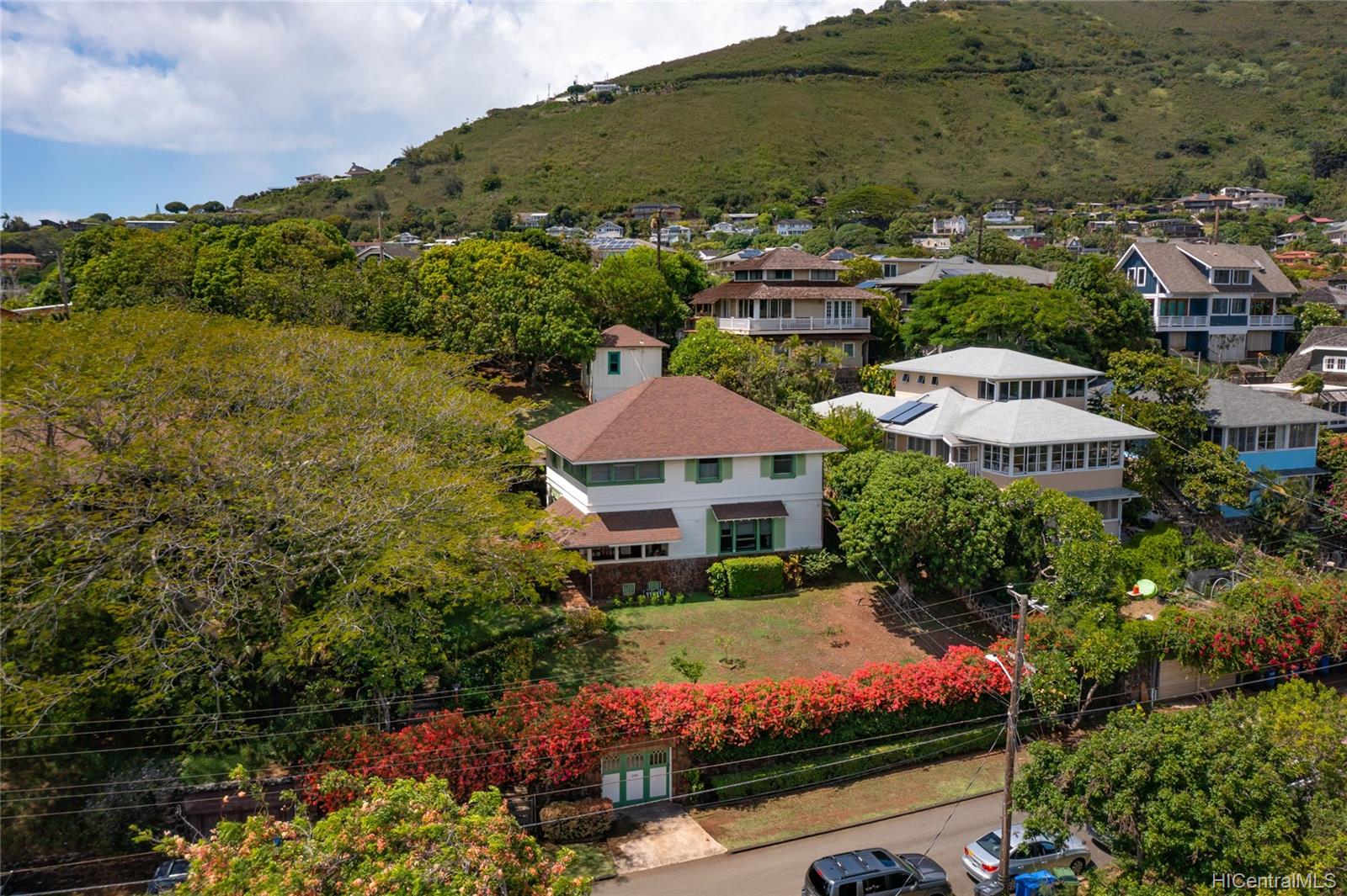 2346 Liloa Rise Honolulu HI 96822 sold on 11-19-2021