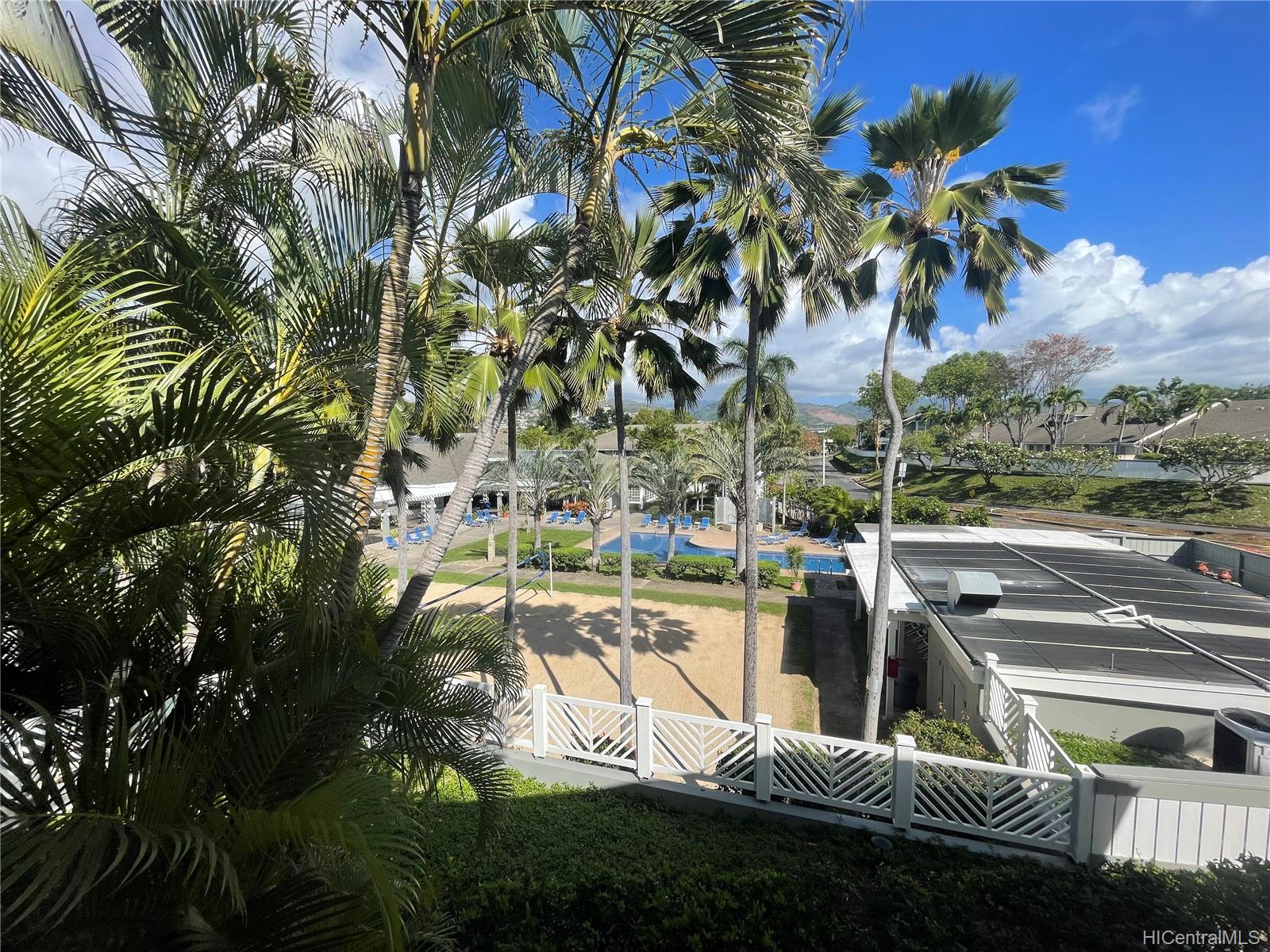 Crosspointe 311 Mananai Place Unit 45S Honolulu HI 96818 listed 01-15-2022