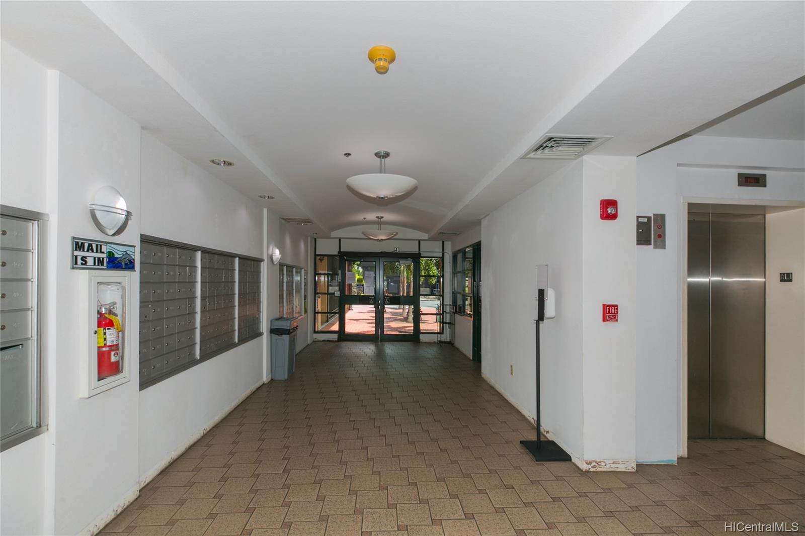 Honuakaha 545 Queen Street Unit 340 Honolulu HI 96813 sold on 10-17-2022