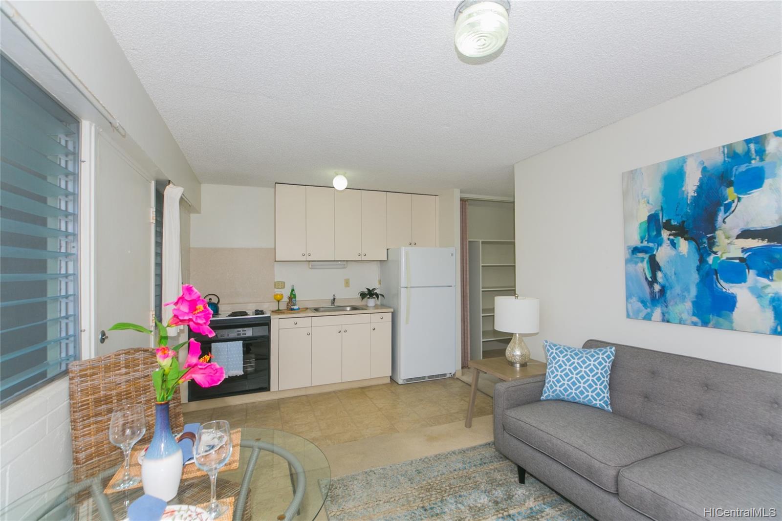 Makiki Colony 1620 Keeaumoku Street Unit 305 Honolulu HI 96822 sold on ...