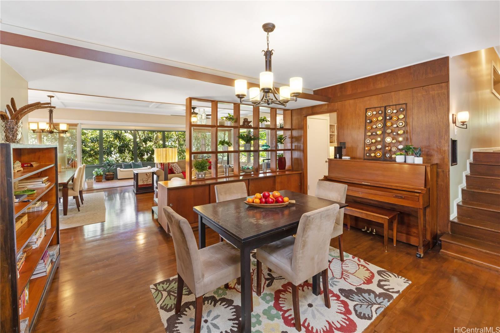 3141 Paty Drive Honolulu HI 96822 listed 10-23-2023