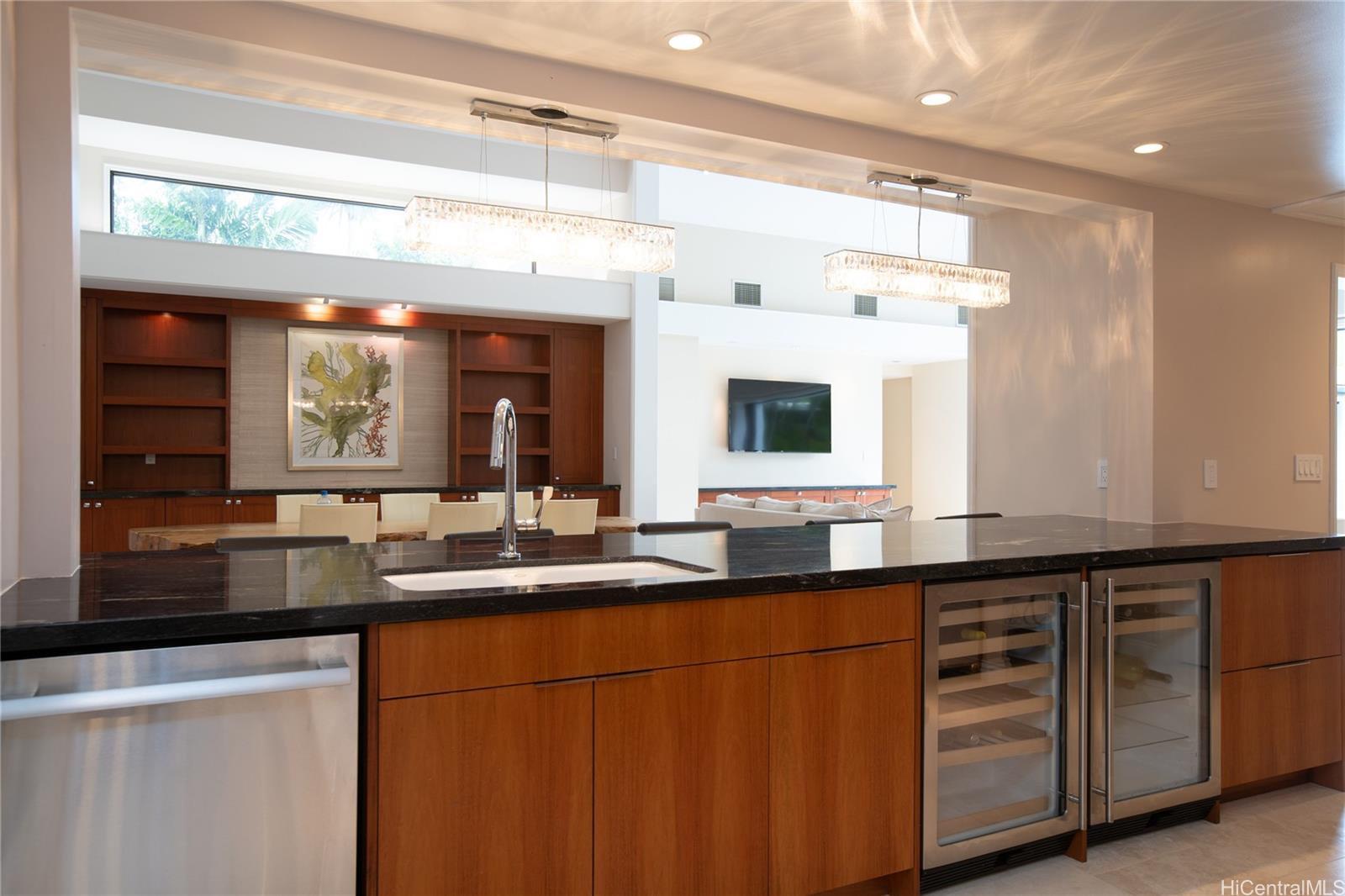 4463 Aukai Avenue Honolulu HI 96816 listed 03-22-2024