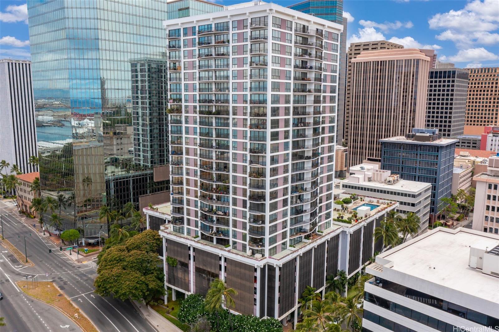 Harbor Square 700 Richards Street Unit 1109 Honolulu HI 96813 listed 04 ...