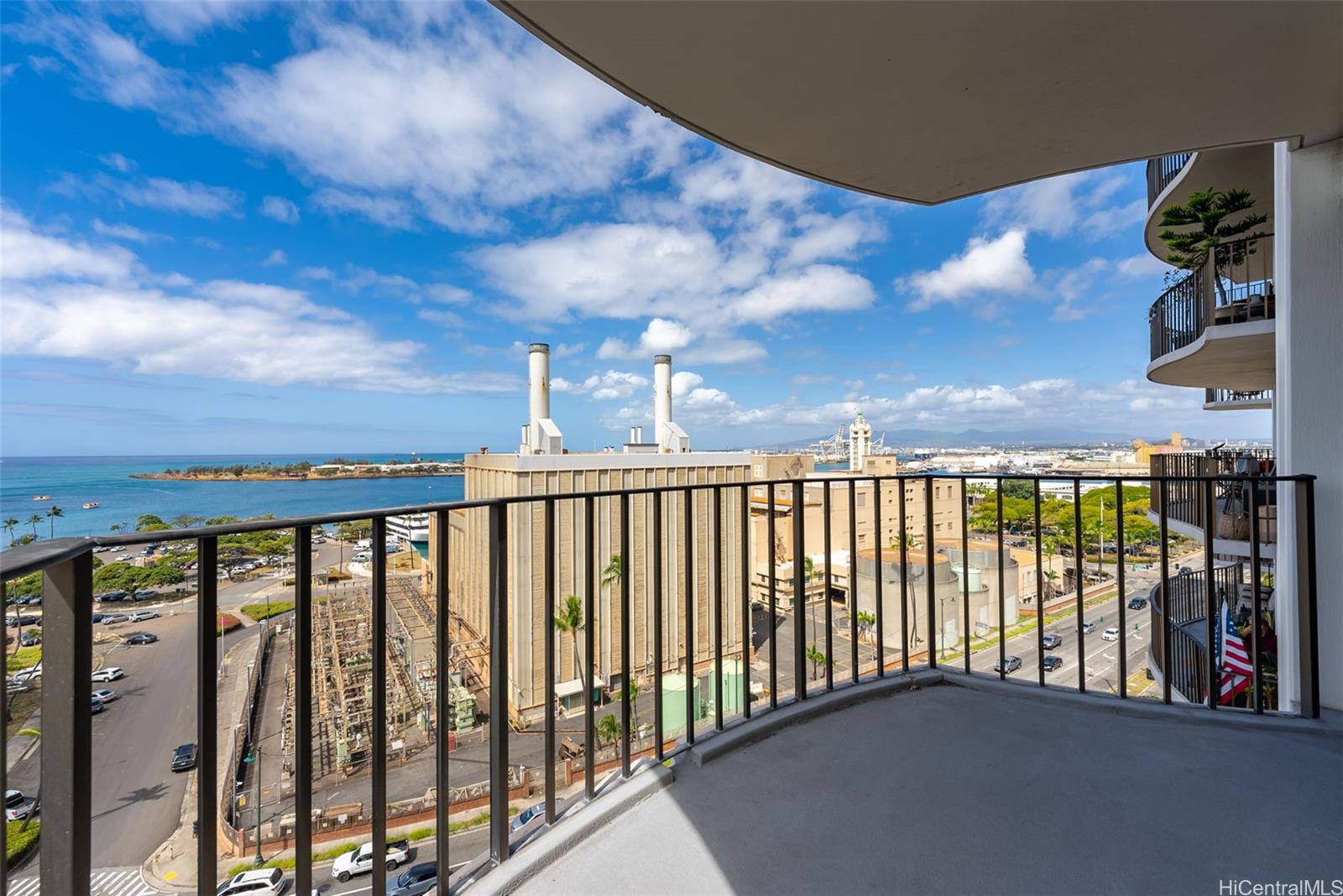 Harbor Square 700 Richards Street Unit 1109 Honolulu HI 96813 listed 04 ...